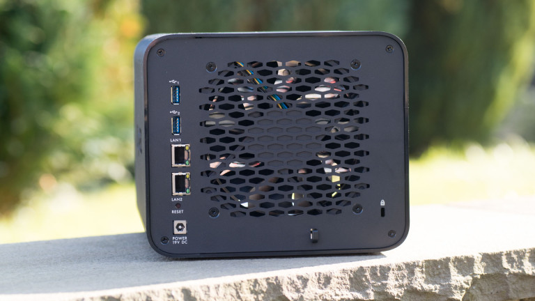 Günstiges 4 Bay NAS von ZyXEL im Test, das ZyXEL NAS542 - Techtest