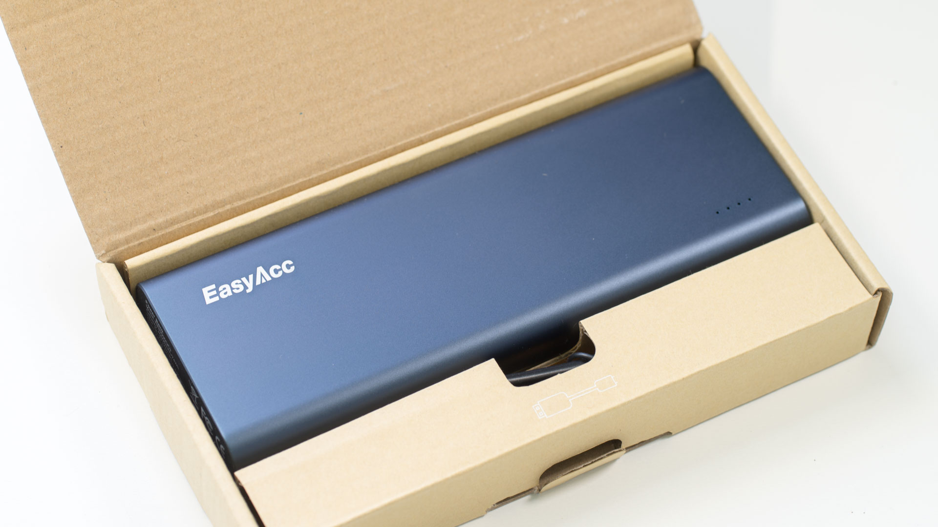 Günstige Quick Charge 3.0 Powerbank von EasyAcc im Test, die EasyAcc ...