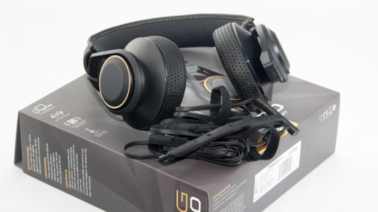 Hervorragender Klang toll verpackt, das Plantronics RIG 600 Headset im ...