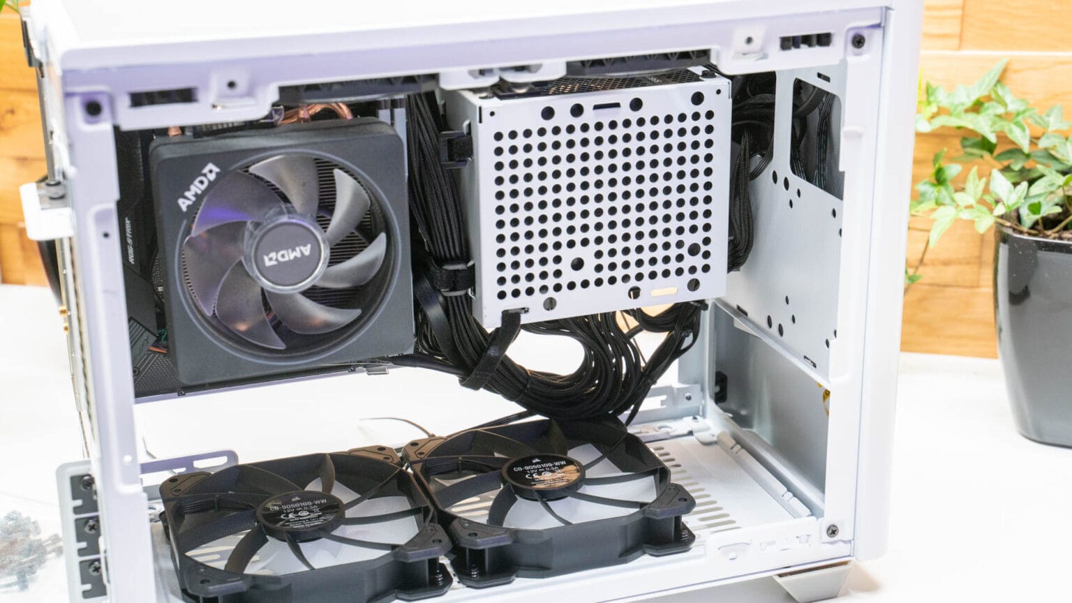 Der CORSAIR iCUE COMMANDER CORE XT im Test - Techtest