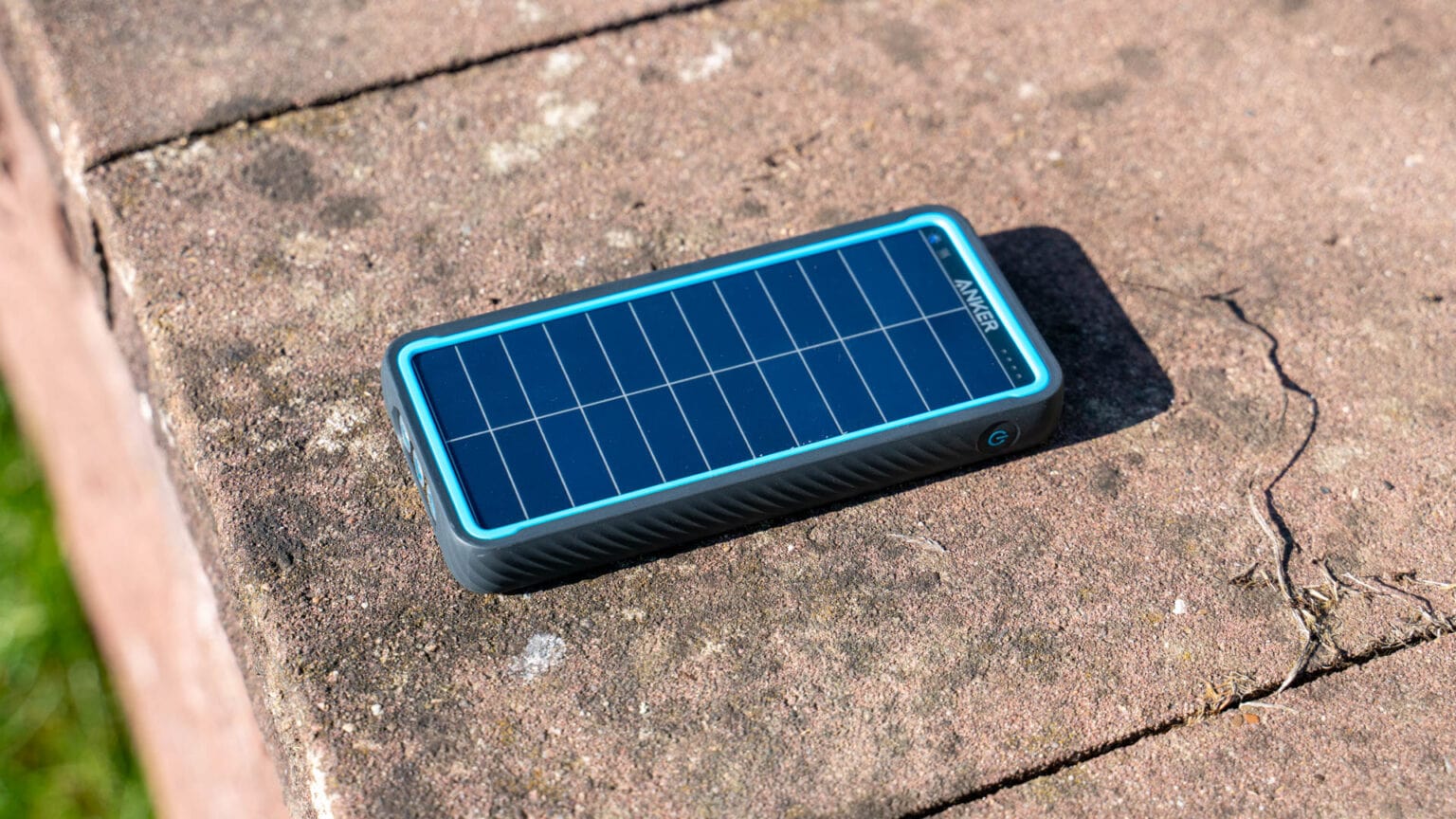 Der Anker PowerCore Solar 10000 im Test, eine Solar-Powerbank von Anker ...