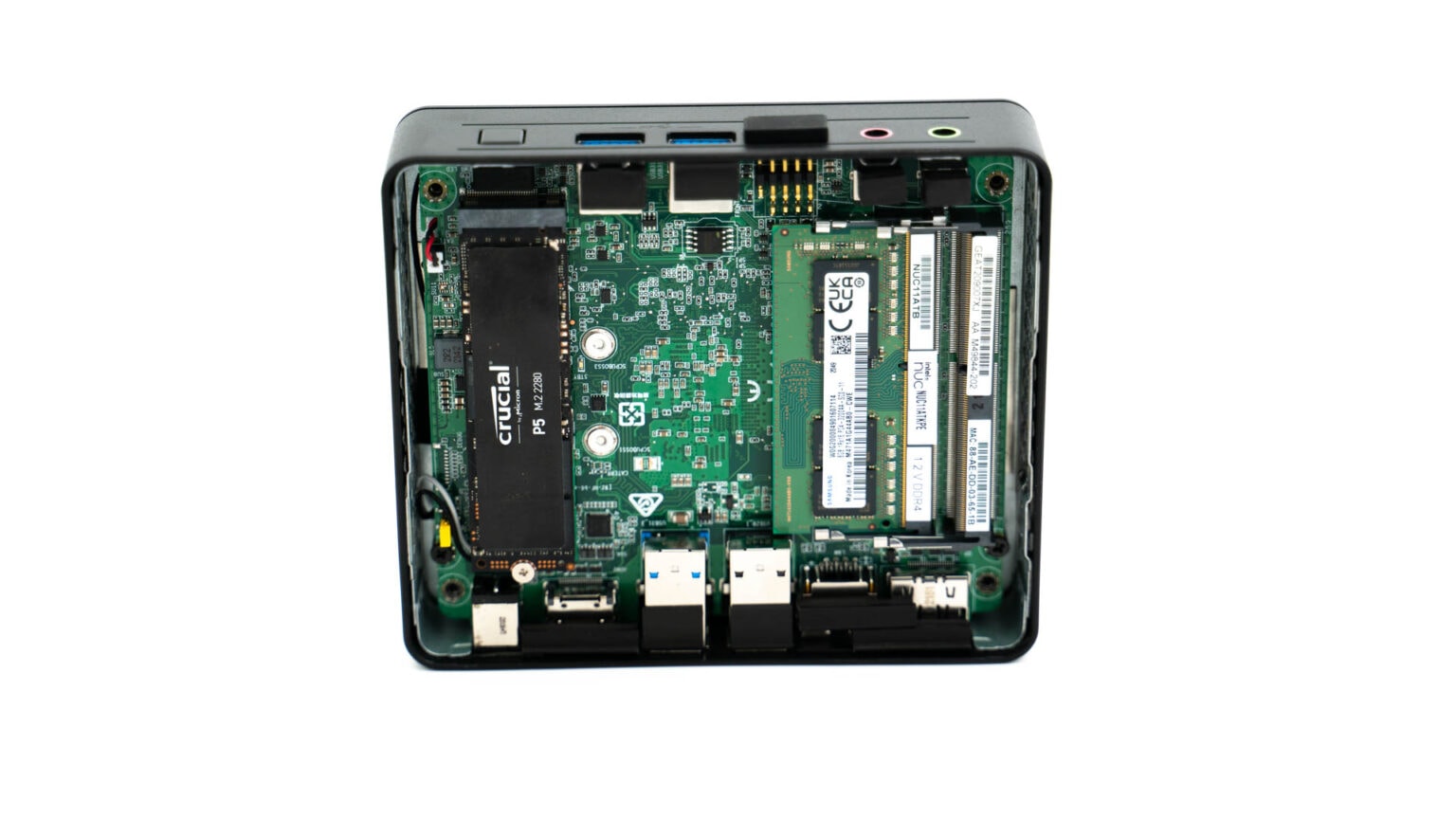 Der Intel NUC 11 Atlas Canyon im Test, für unter 200€ ein kompletter PC ...