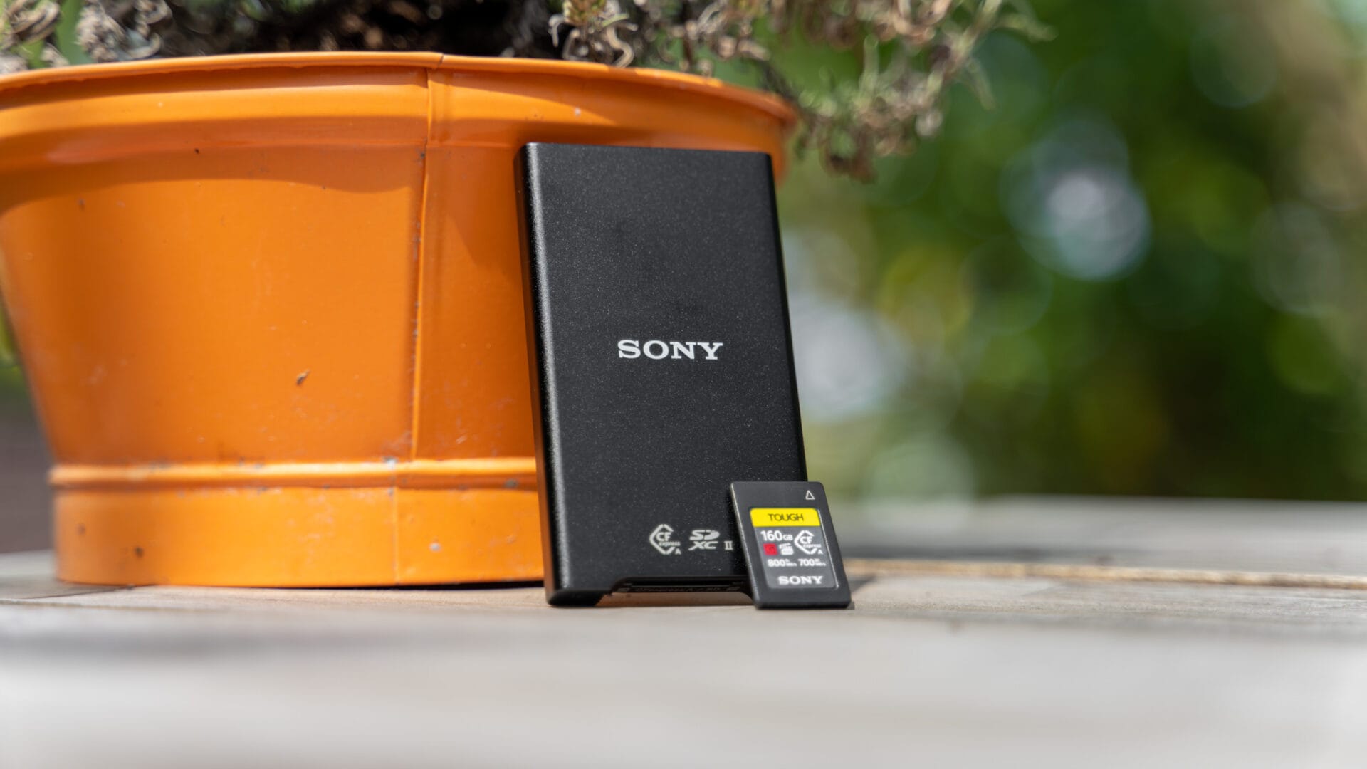 Test, teuer aber super schnell? Sony CF-Express 160GB Typ A und Sony CF ...