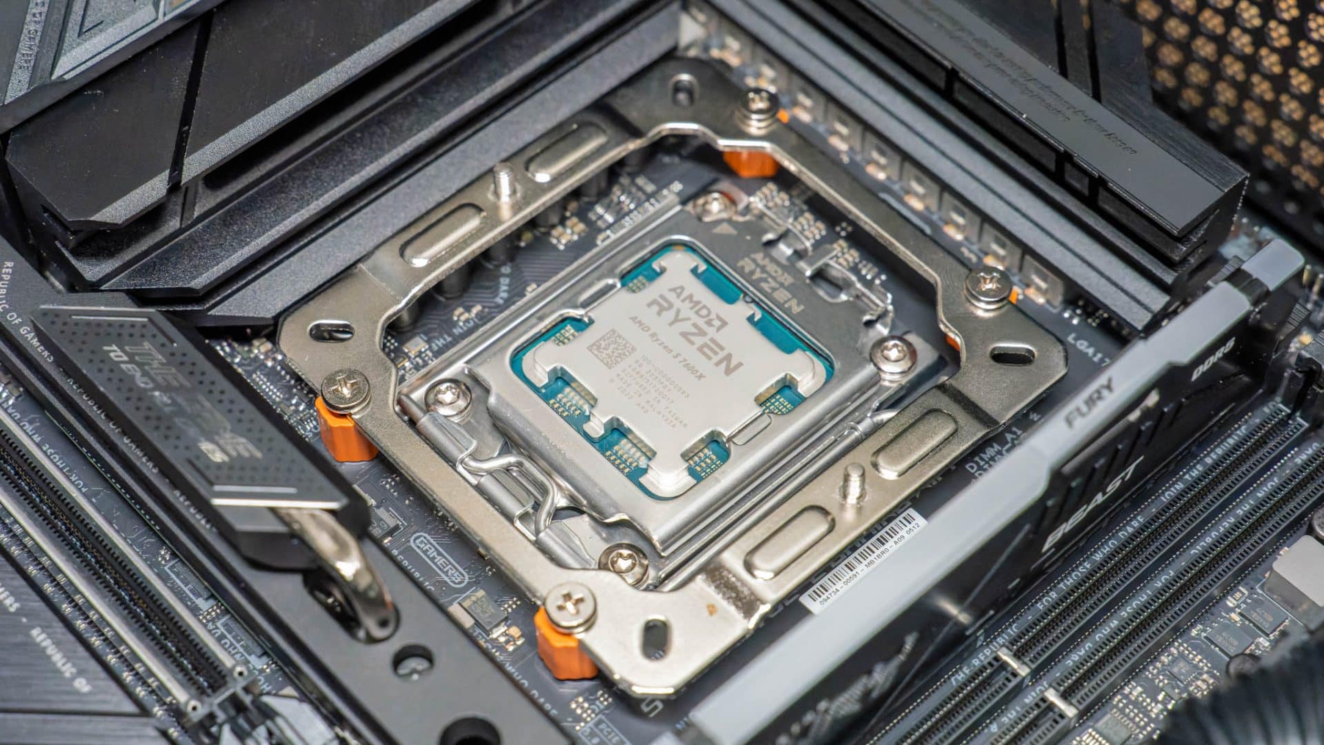 DeepCool AK620 WH und AK400 WH auf AM5 im Test - Techtest