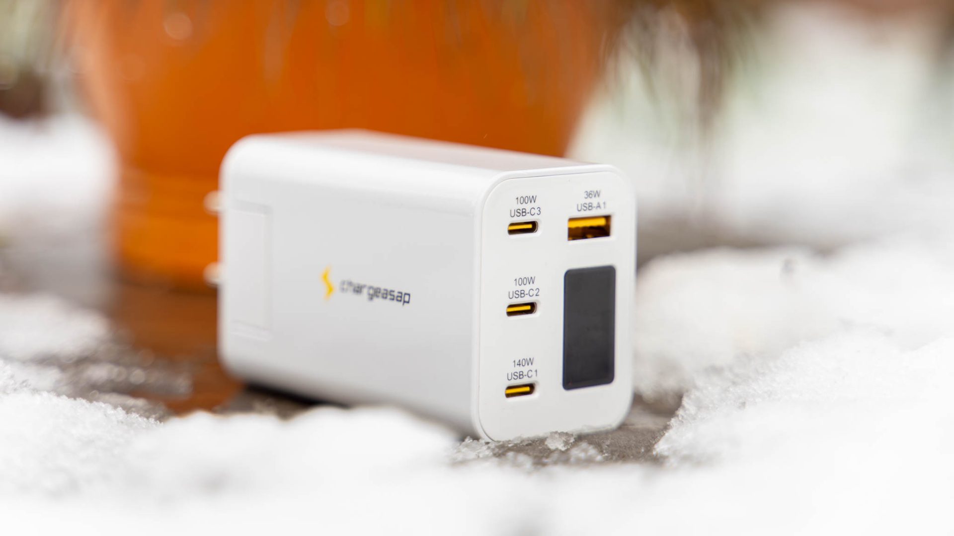 Test: Chargeasap Zeus 270W GaN USB-C Charger, 3x USB C mit bis zu 140W ...