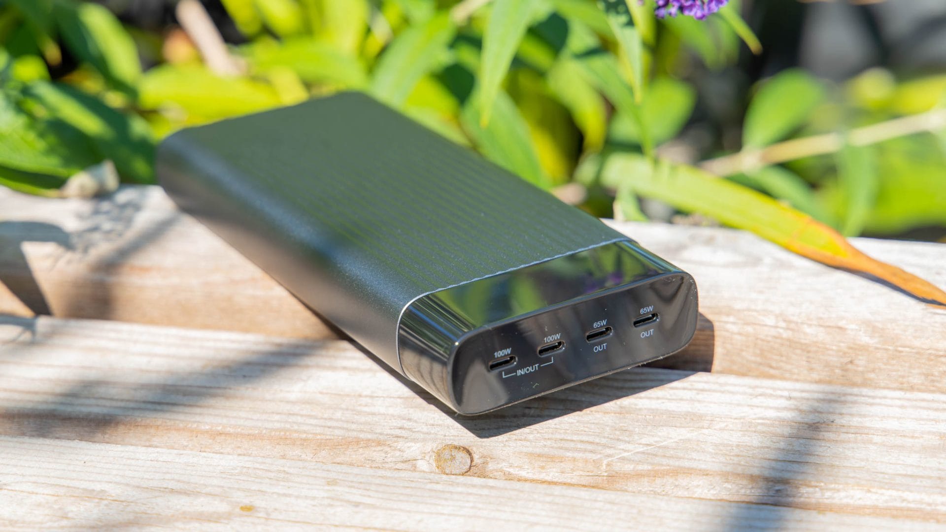 Das HyperJuice HJ245B 245W Battery Pack im Test - Techtest