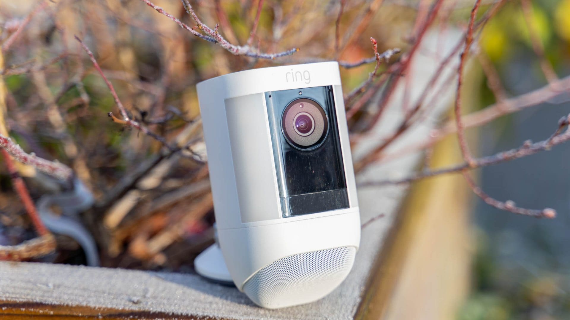 Die Ring Spotlight Cam Pro im Test, mit Cloud aber richtig gemacht ...