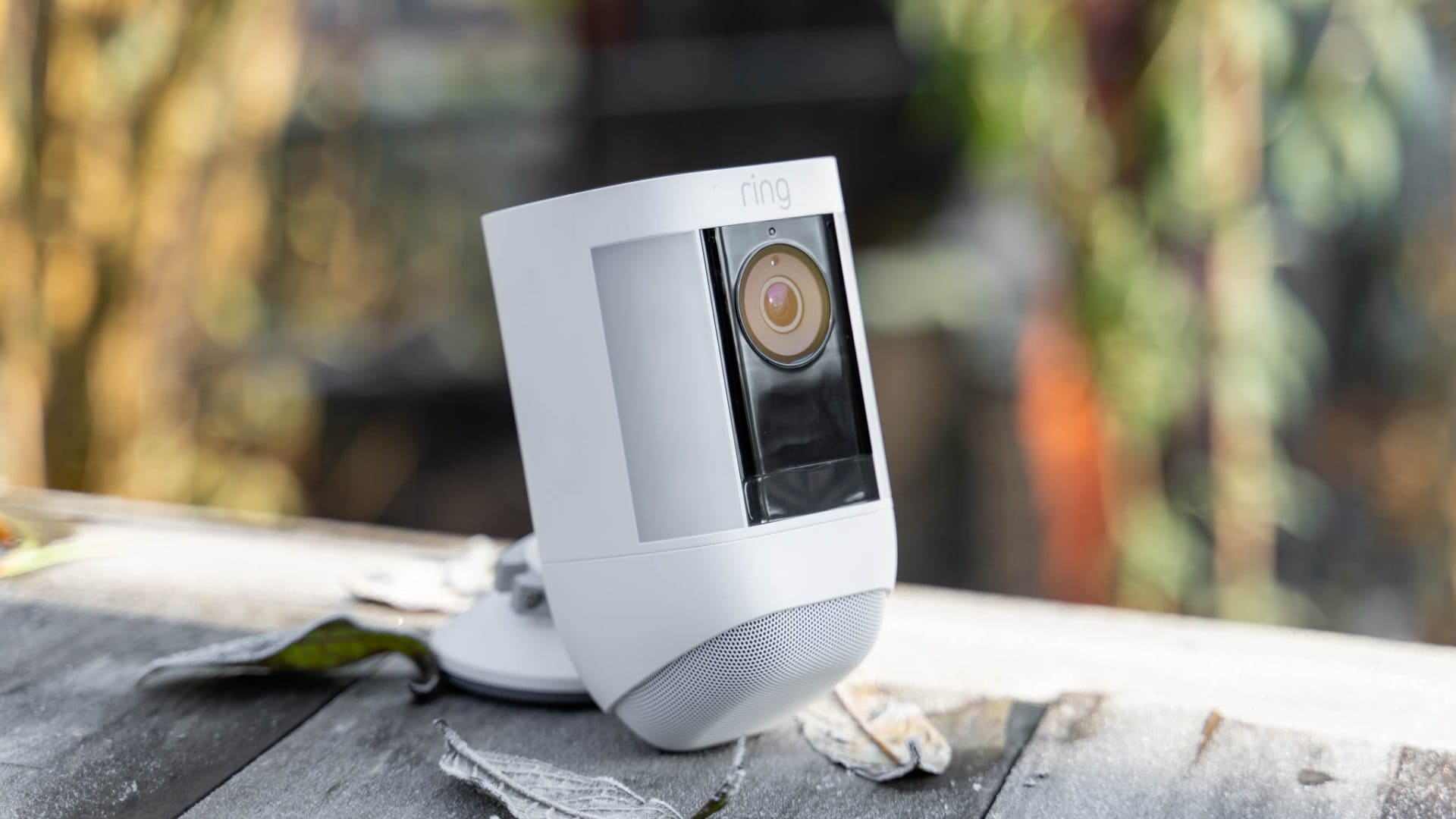 Die Ring Spotlight Cam Pro im Test, mit Cloud aber richtig gemacht ...