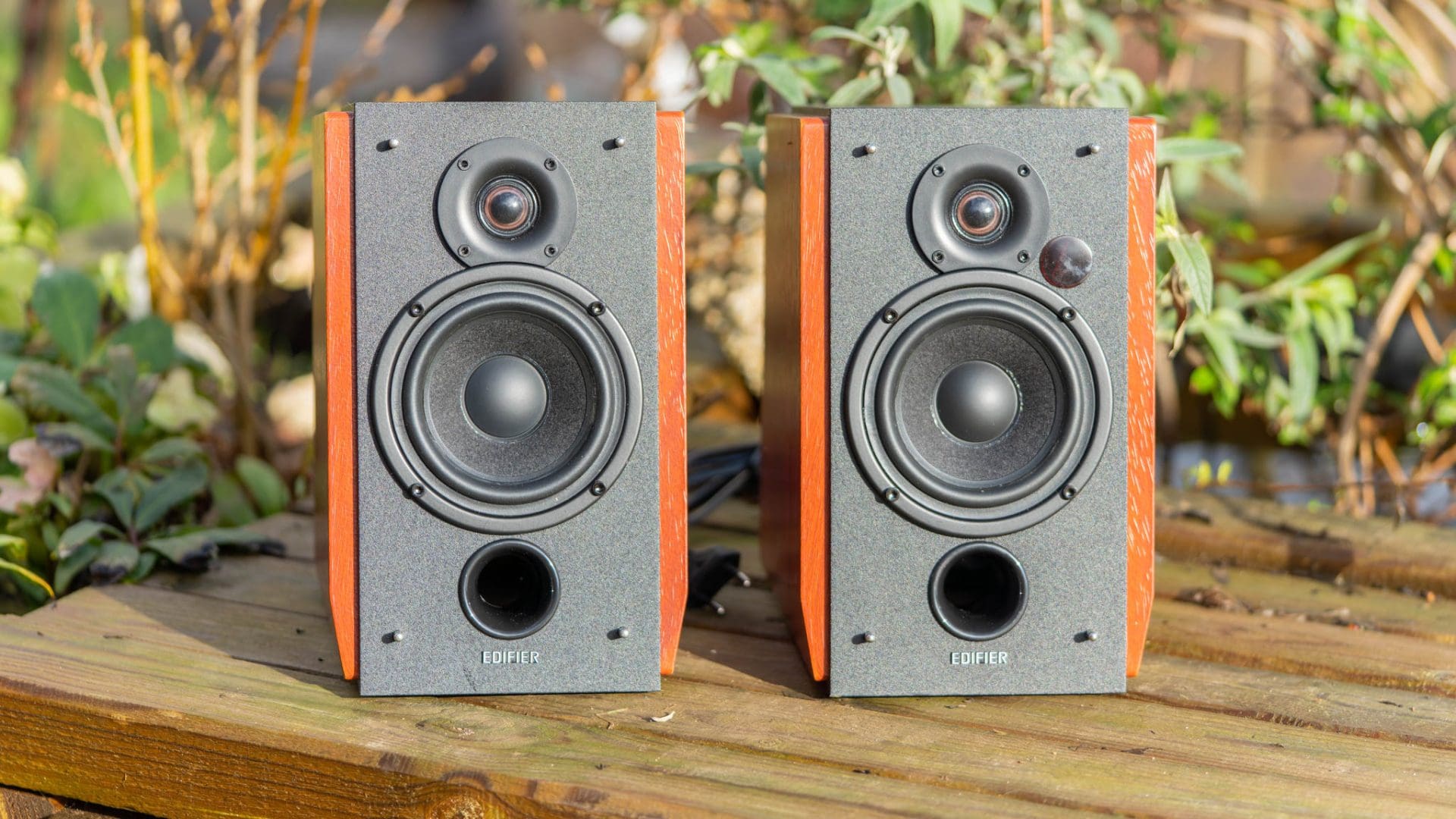 Die Edifier Studio R1700BT im Test, super Klang zum fairen Preis ...