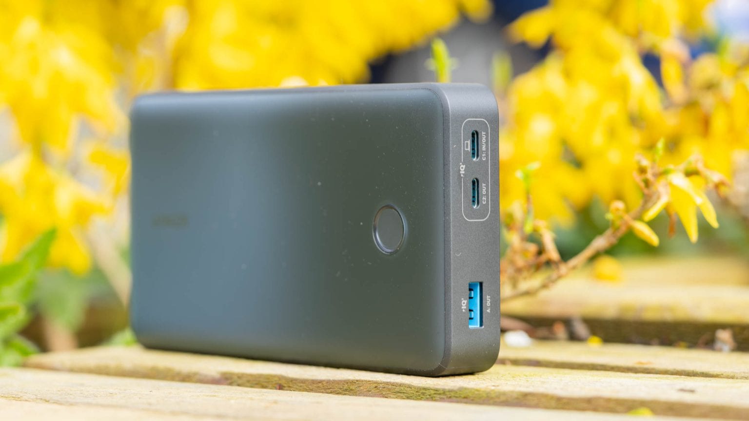 Die ANKER 537 Powerbank (PowerCore 24K für Laptop) im Test, schnelles ...