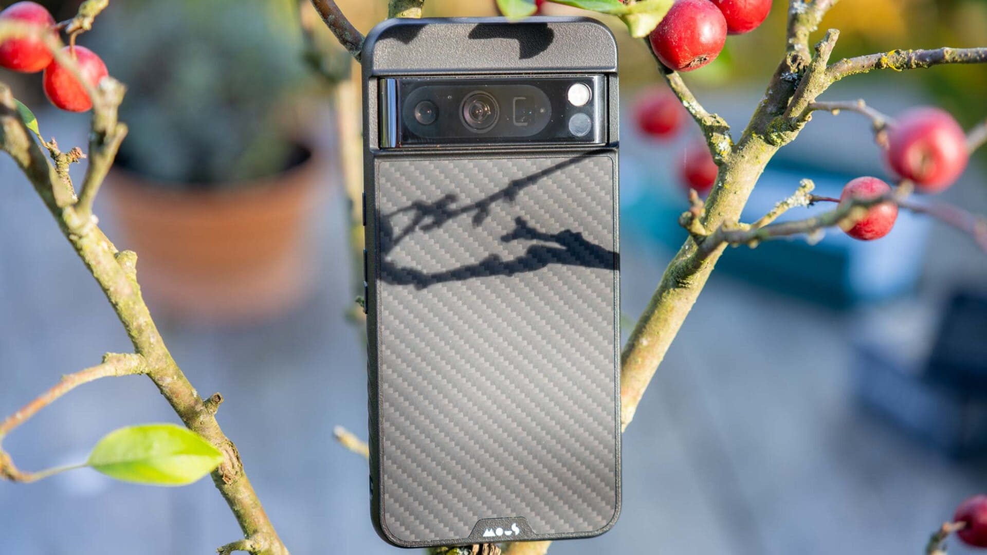 Mous Hülle für das Google Pixel 8 Pro in Carbonfaser Optik, mit MagSafe ...