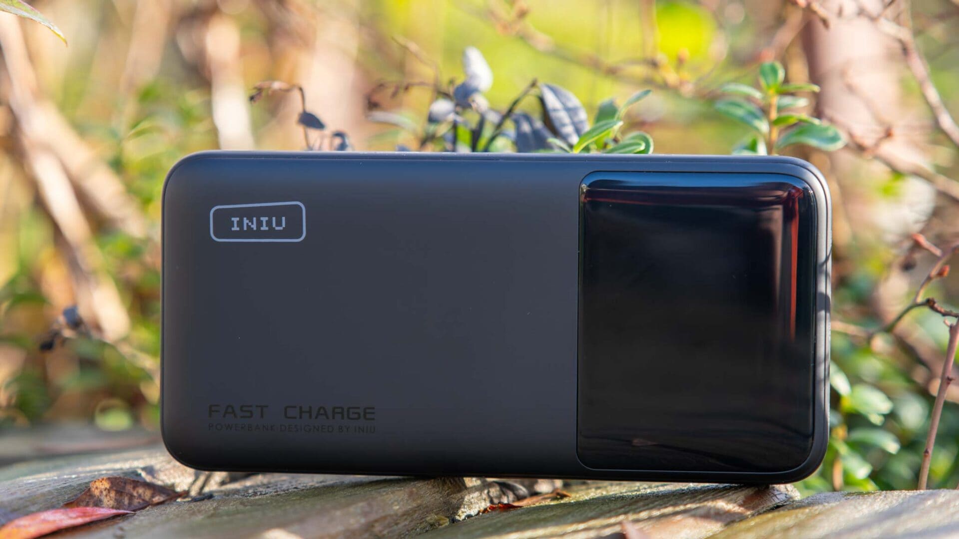 INIU Power Bank 27000mAh 140W im Test, INIUs erste echte Flaggschiff ...