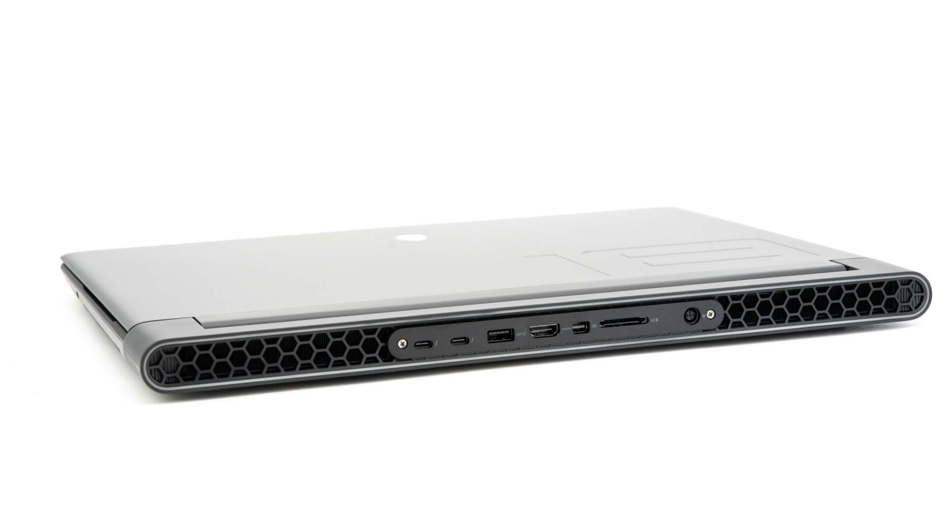 Alienware m18 im Test, monströse CPU Leistung im außergewöhnlichen ...