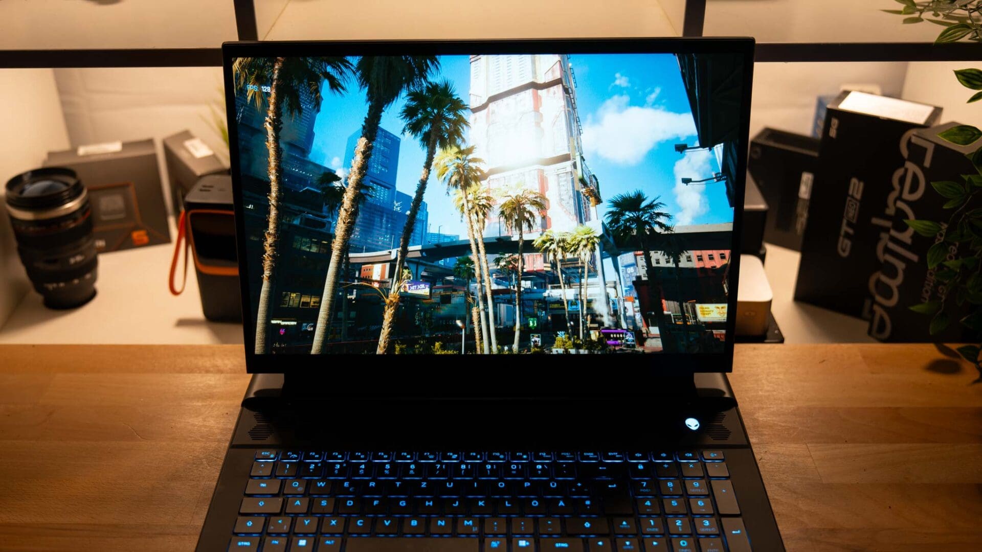 Alienware m18 im Test, monströse CPU Leistung im außergewöhnlichen ...