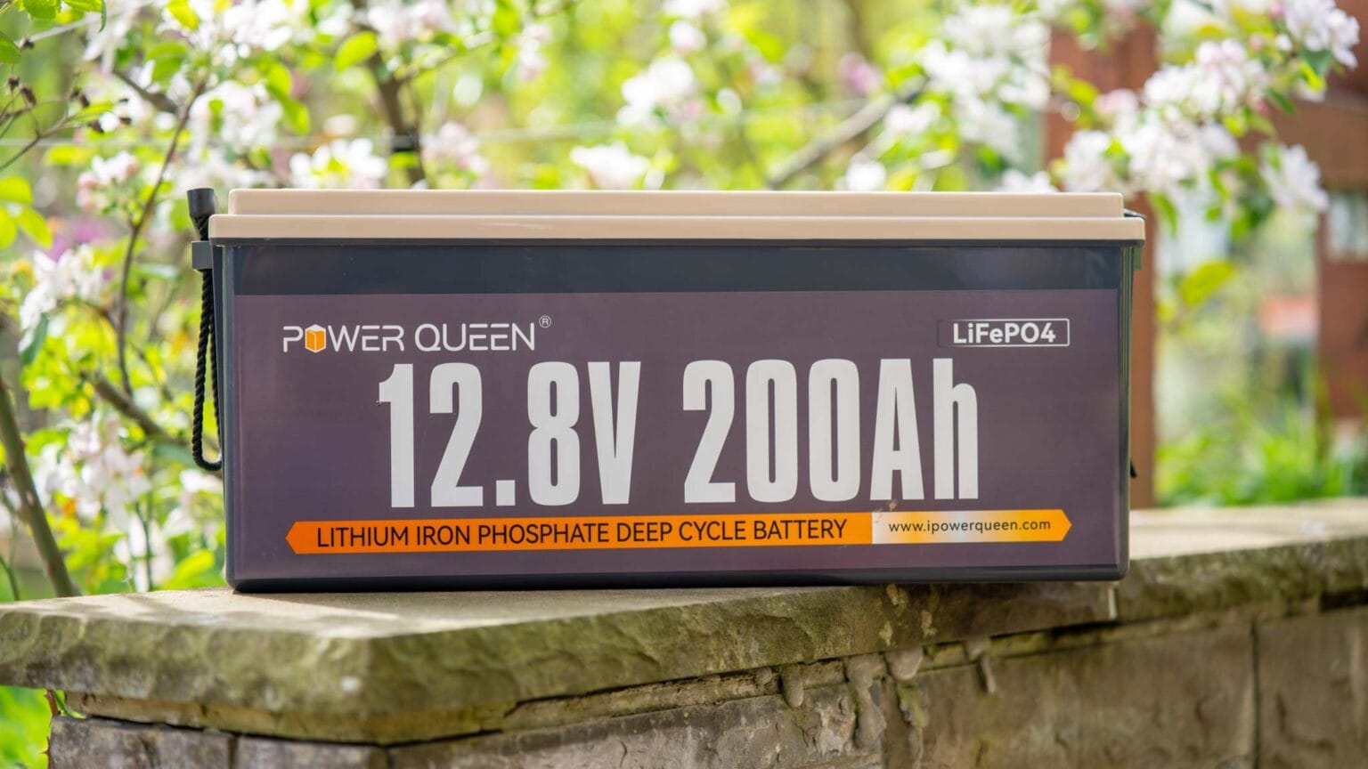 Power Queen 12,8V 200Ah LiFePO4 Batterie im Test, wirklich satte 200Ah ...