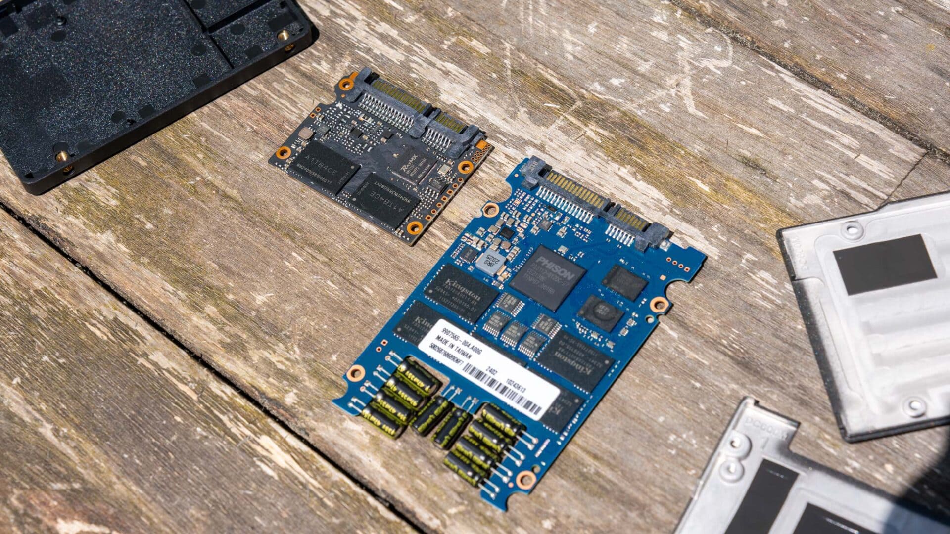 7x 4 TB SATA SSDs im Vergleich, für NAS-Systeme und als Datenlaufwerk ...