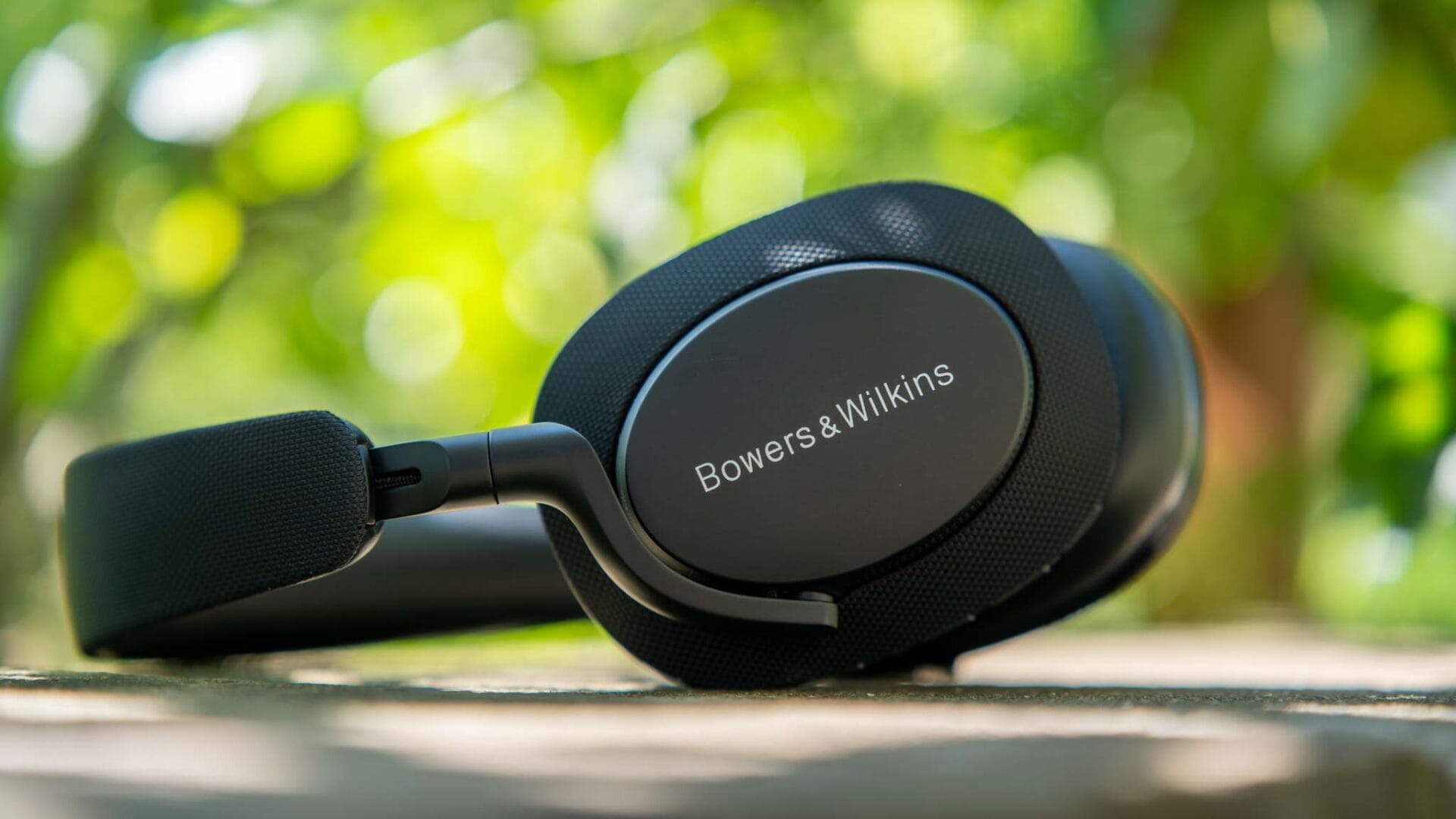 BOWERS & WILKINS Px7 S2e Review: Premium-Klang und Top-Tragekomfort ...
