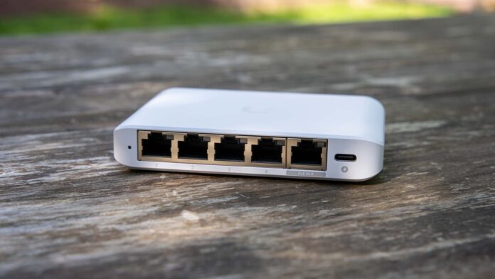 Ubiquiti USW Flex 2.5G im Praxis-Test: Effizienter 2,5 Gbit Switch für ...