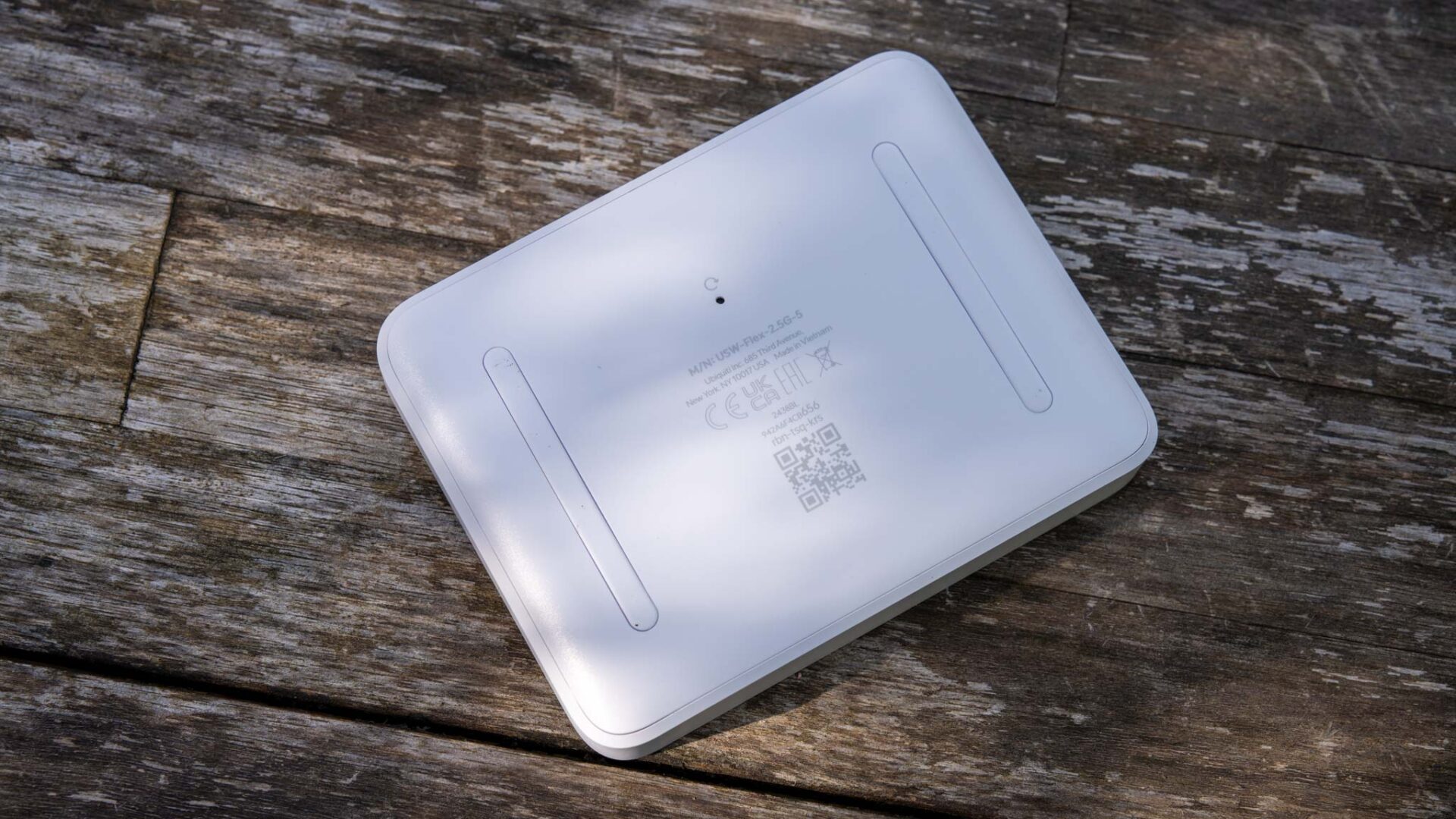 Ubiquiti USW Flex 2.5G im Praxis-Test: Effizienter 2,5 Gbit Switch für ...