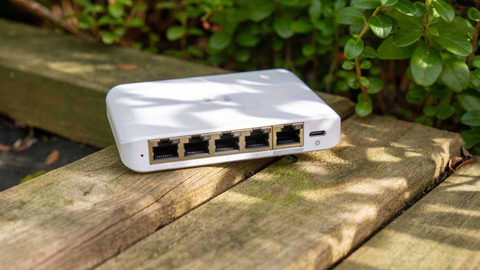 Ubiquiti USW Flex 2.5G im Praxis-Test: Effizienter 2,5 Gbit Switch für ...