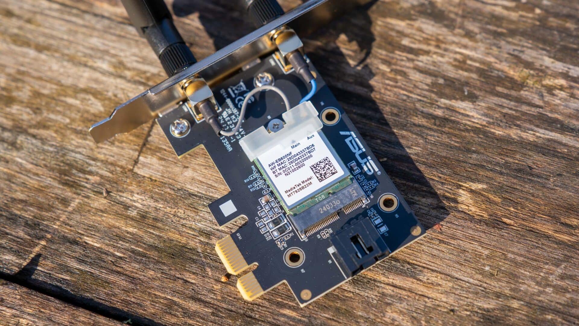 WLAN 7 für AMD-Systeme: Die ASUS PCE-BE6500 im Test - Techtest