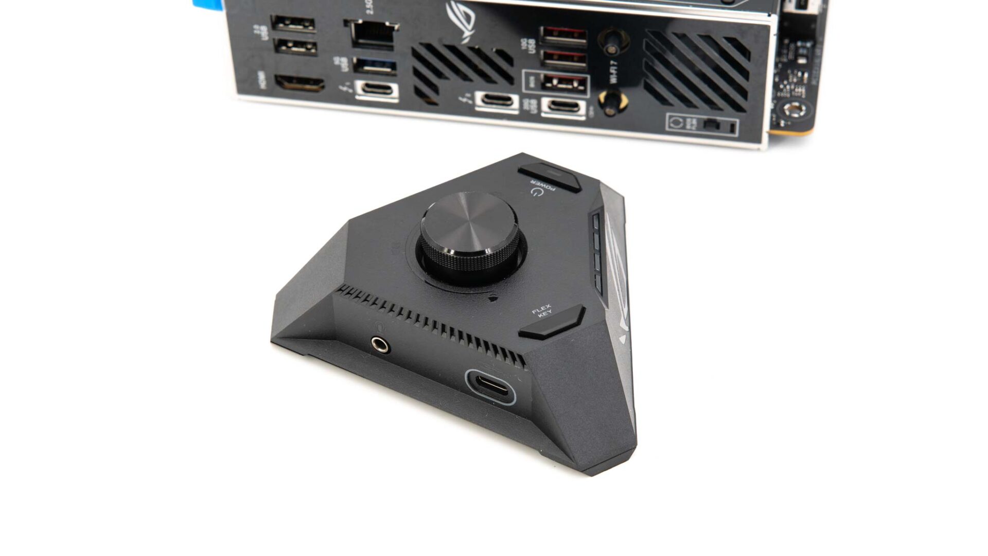 ASUS ROG Strix Z890-I Gaming WIFI Test: ITX-Mainboard mit Hive II und ...