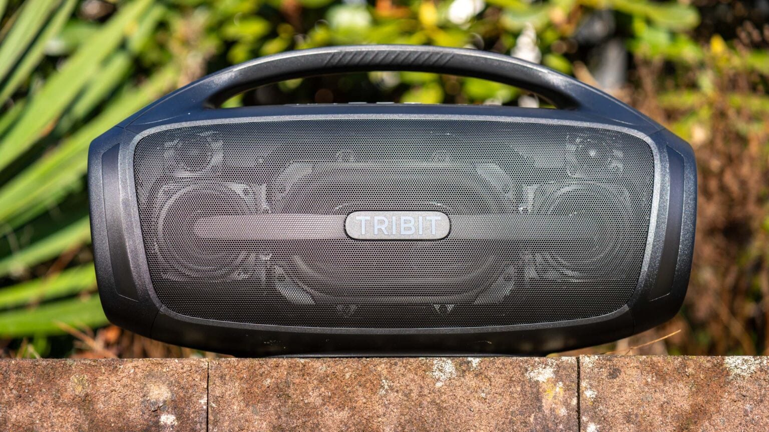 Empfehlung: TRIBIT StormBox Blast 2 Test - Boombox mit Monster-Bass ...