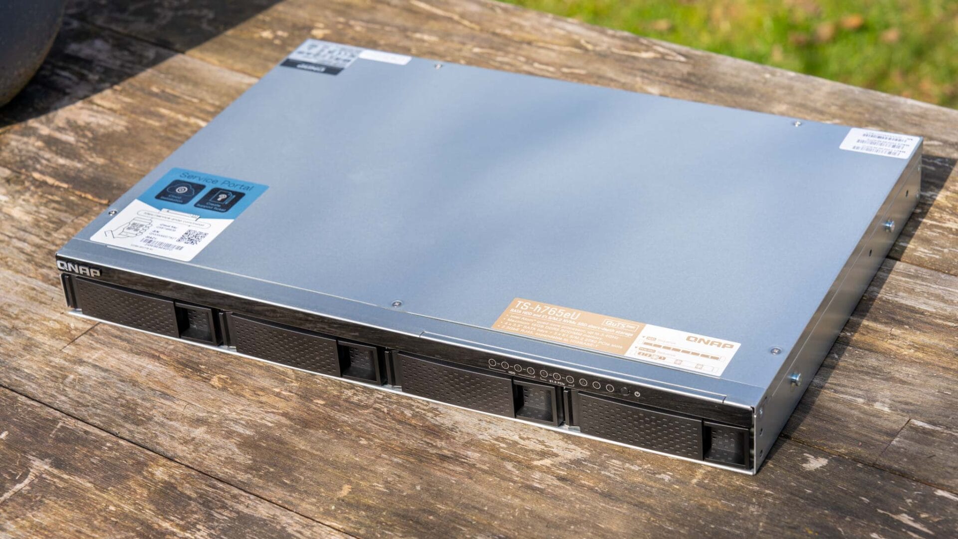 QNAP TS-h765eU im Test: 1U Rack-NAS mit Intel Atom x7405C & ZFS - Techtest
